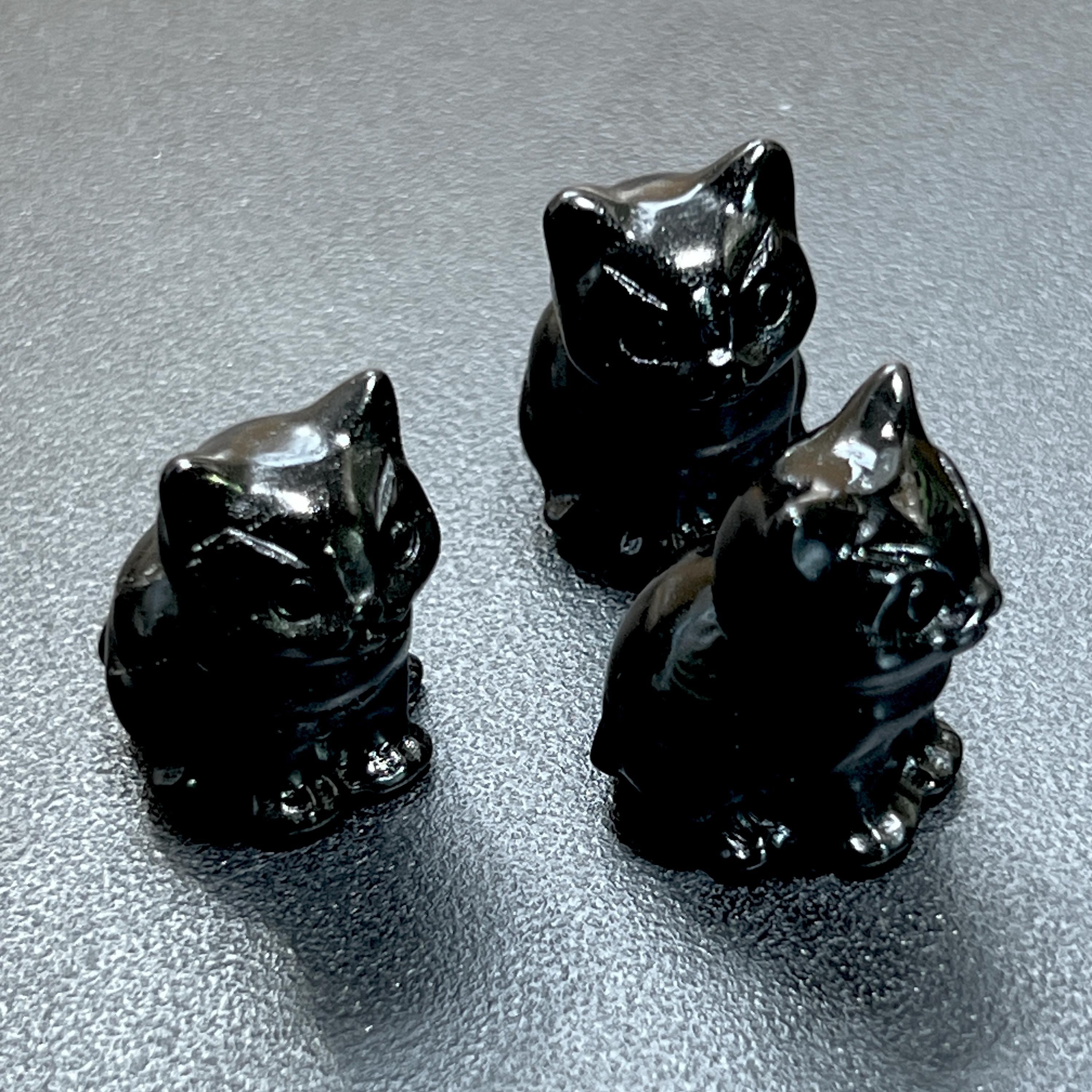 Small Black Obsidian Cat Kitten Carving Wholesale – Amazing Crystals